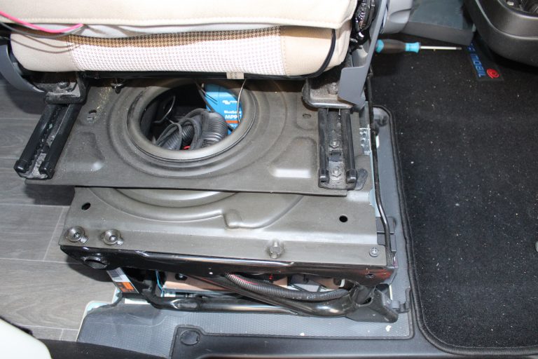 Sitze Ausbauen – Fiat Ducato TYP 250 – womoto